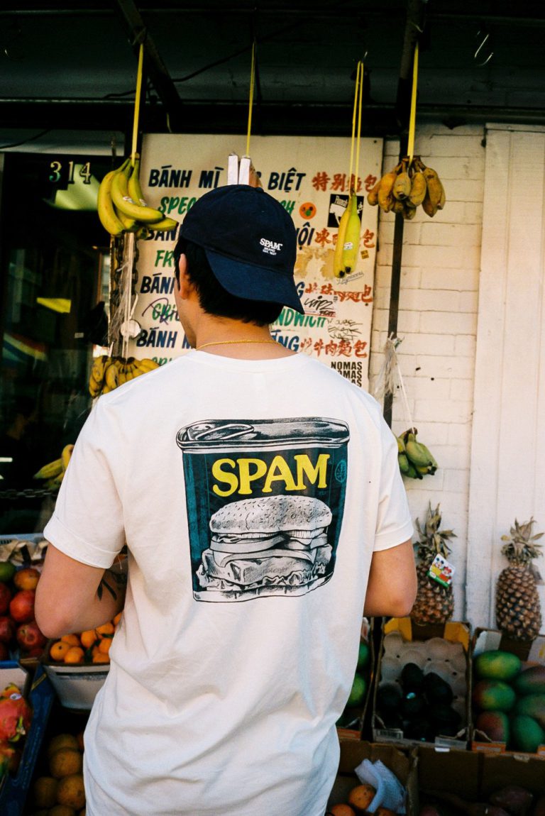 Así es la colección de ropa que ha lanzado Spam, una de las marcas ...